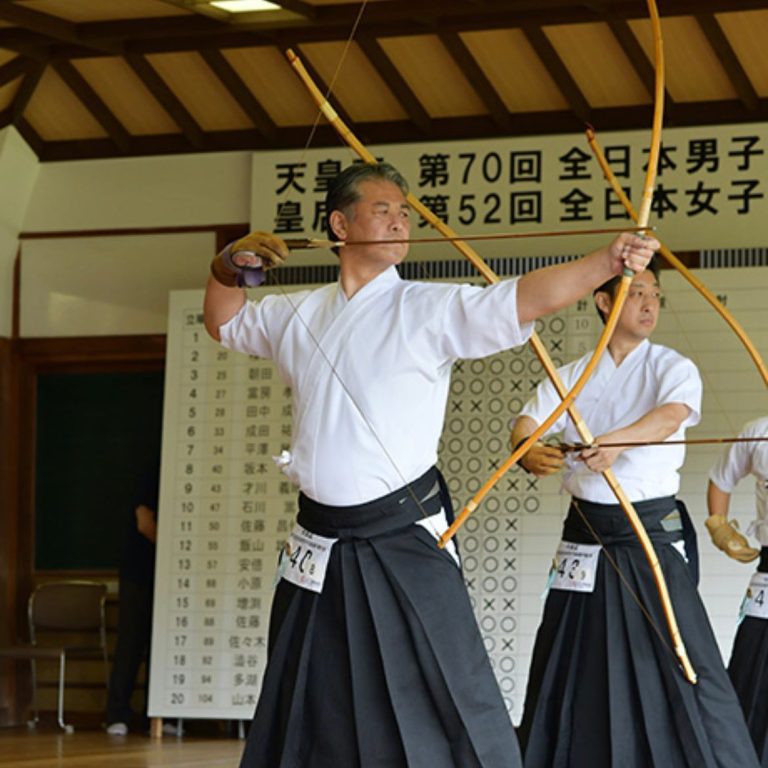 Traditional Japanese Archery: Kyudo - Asia Trend