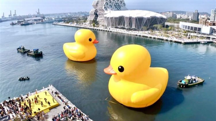 Iconic giant rubber ducks set afloat in Kaohsiung as festival opens ...