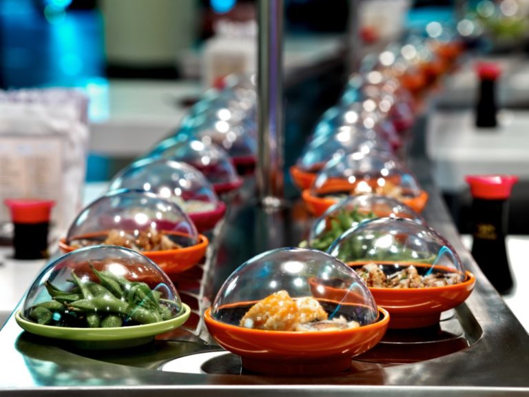 Sushi-go-round : 回転寿司 - Asia Trend